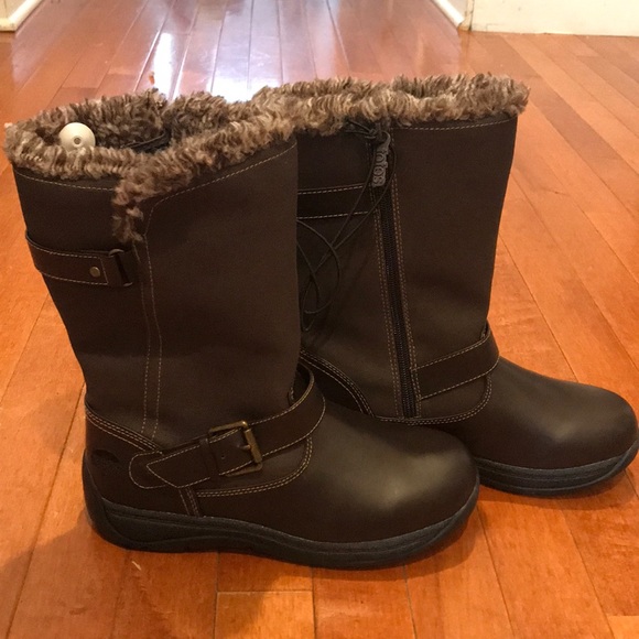 totes | Shoes | Totes Boots | Poshmark